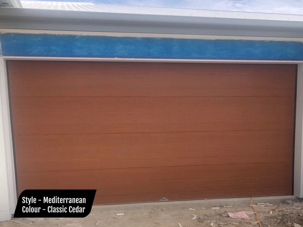 Mediterranean Style – Streamline Garage